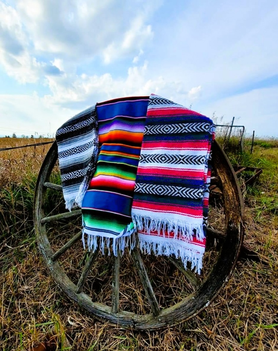 Where Are Mexican Blankets Made at Jamie Spinelli blog